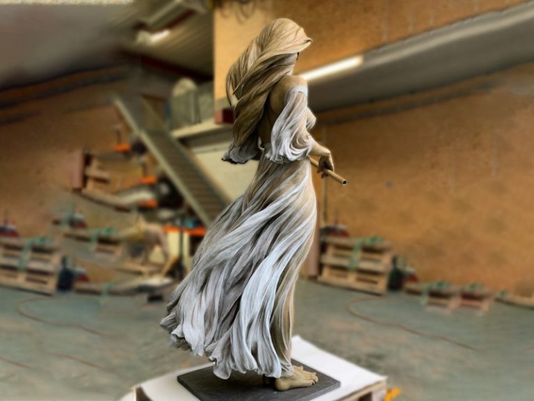 Luo Li Rong Bronze Sculpture for Sale - Relong Art Sculpture