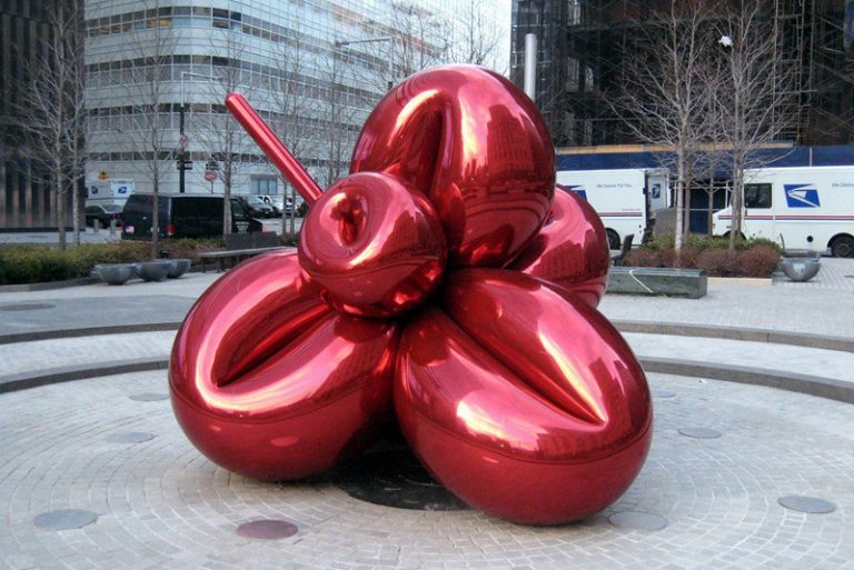 Top 10 Most Fascinating Famous Public Sculptures - Relong Art Sculpture