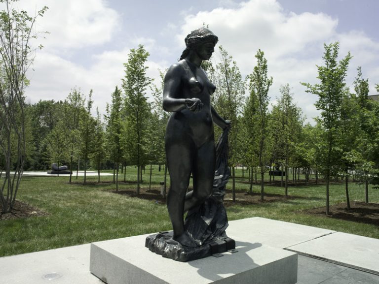 Eight Most Popular and Famous Bronze Female Statues Elevate Your Space ...