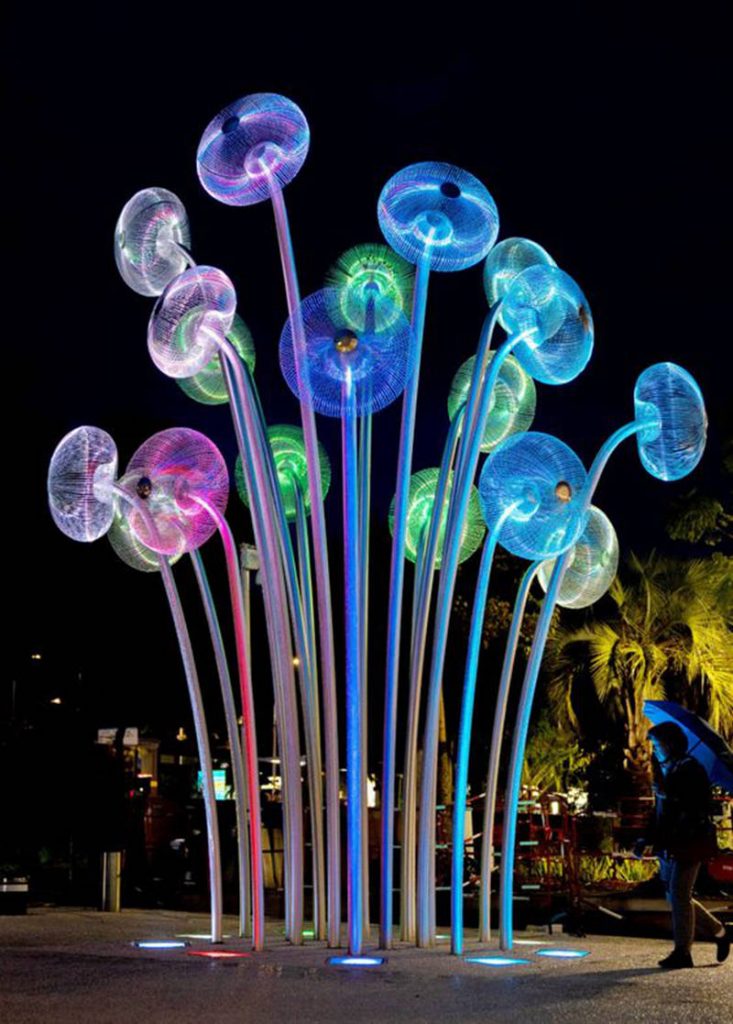 Modern Large Metal Light Sculpture for Outdoor Decor - Relong Art Sculpture